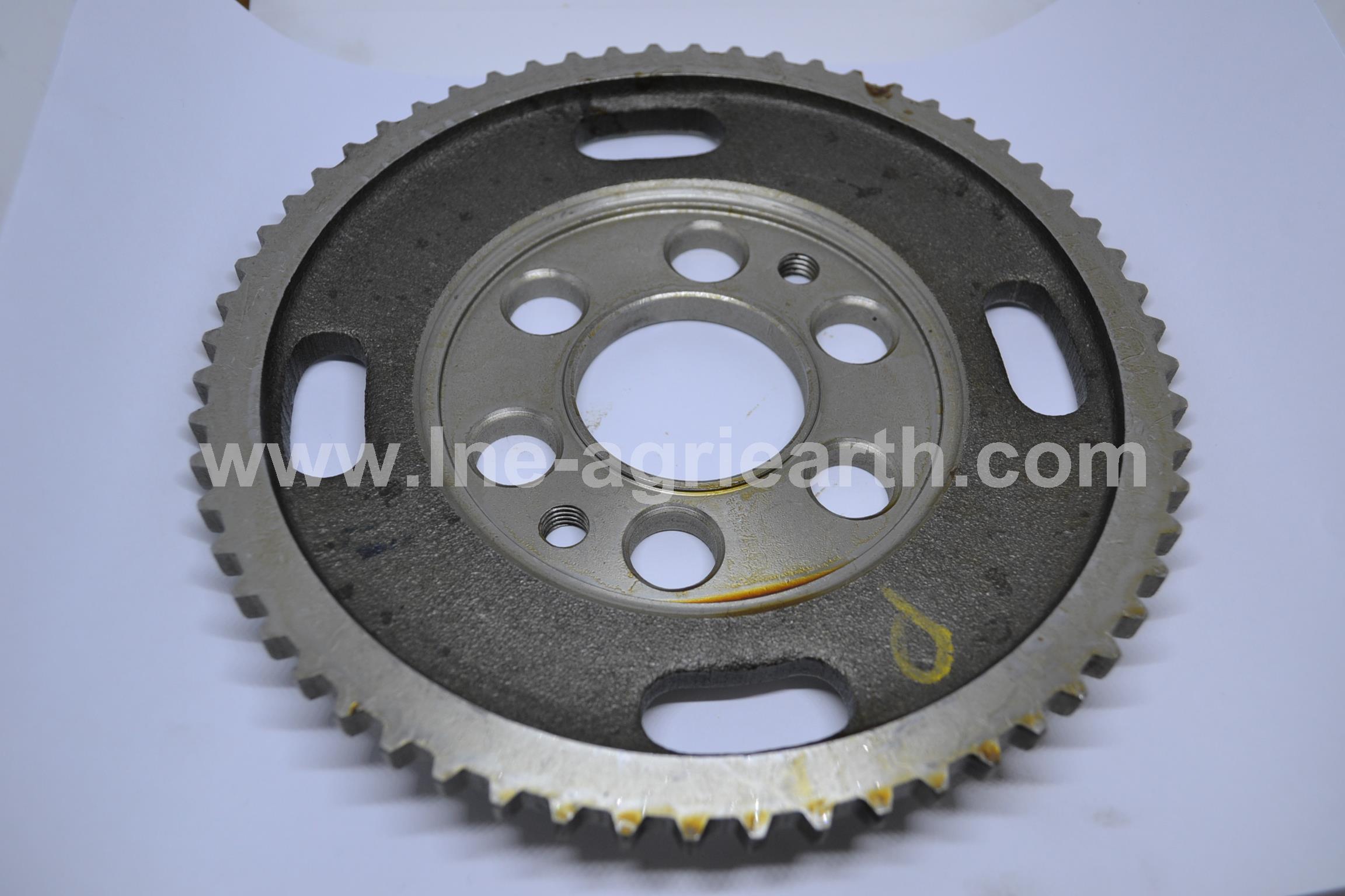 R119586 JOHN DEERE Ring Gear Carrier - LNE Agri Earth