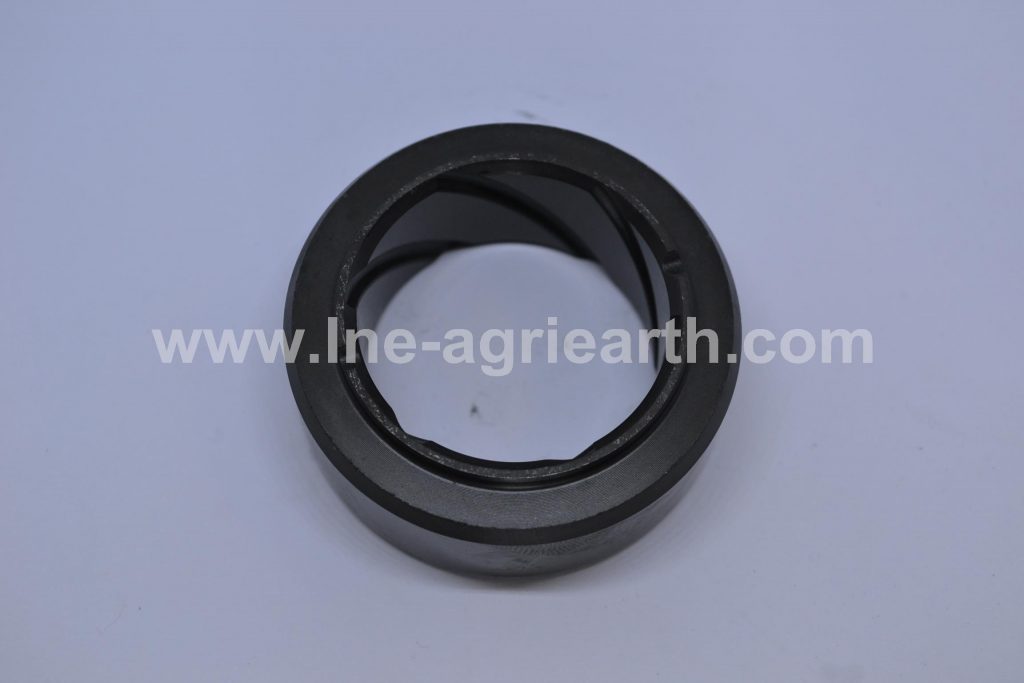 796566 MANITOU King pin Bush - LNE Agri Earth